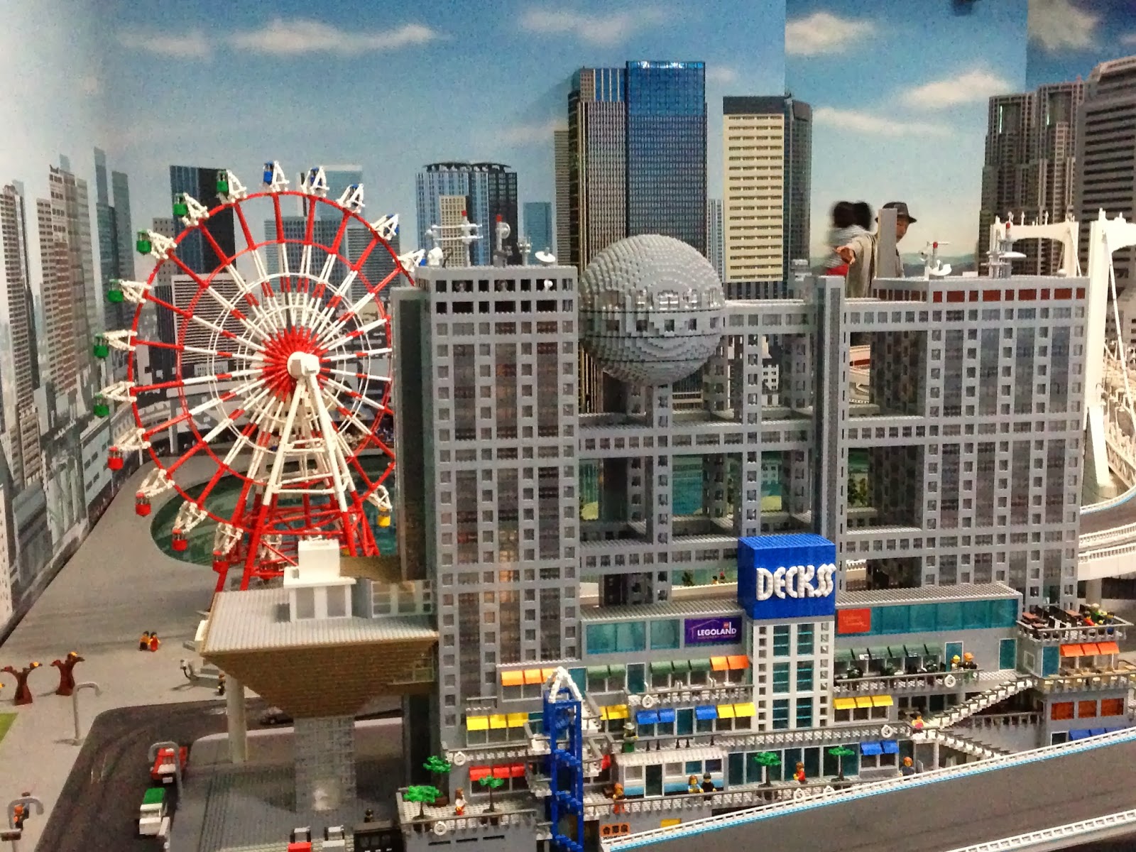Tokyo!: Lego Land!
