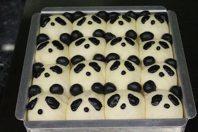 Honey Bee Sweets: Panda Buns (Cheddar and Cream Bread Recipe)