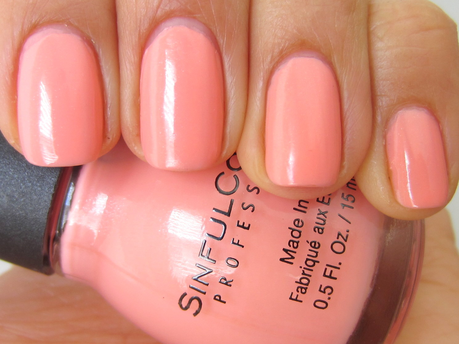Viva Polish!: SinfulColors Orange Cream & Fun Friday Giveaway!!