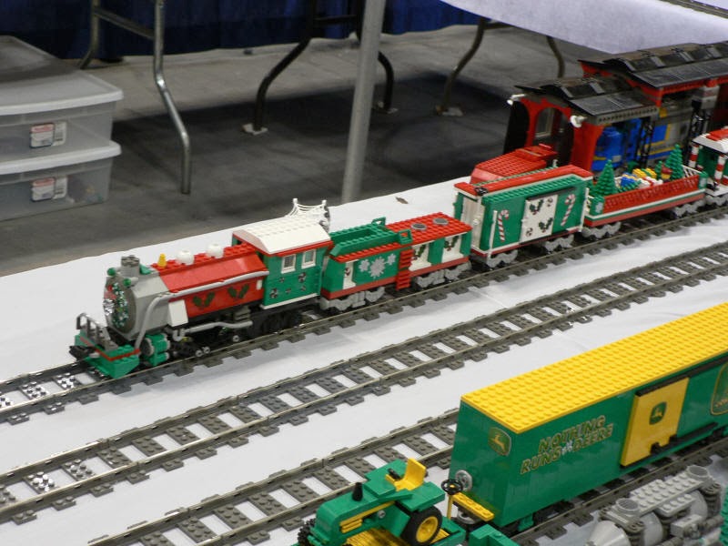 Kereta Api Indonesia: Kereta Api Mainan Dari Lego