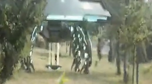 ΒΙΝΤΕΟ ΣΟΚ ΜΕ UFO ΣΤΗΝ ΚΙΝΑ! ΟΙ ΕΞΩΓΗΙΝΟΙ ΚΑΝΟΥΝ ΒΟΛΤΕΣ ΣΤΟ ΠΑΡΚΟ - ΟΙ ...