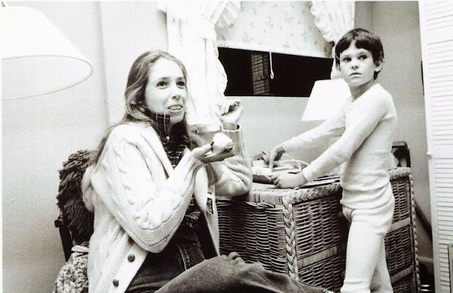 映画『E.T.』 撮影舞台裏の写真45枚をヴィンテージ写真サイトが特集紹介 - amass