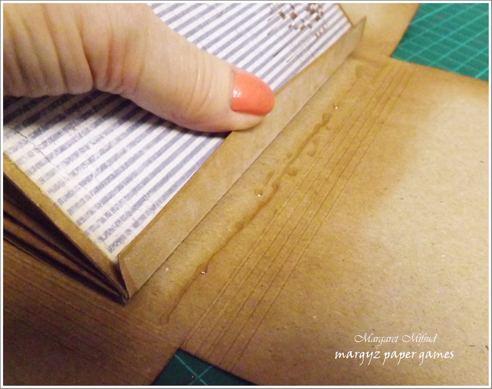 Margyz Paper Games: Photo Folio - Step by Step Tutorial - Part #2