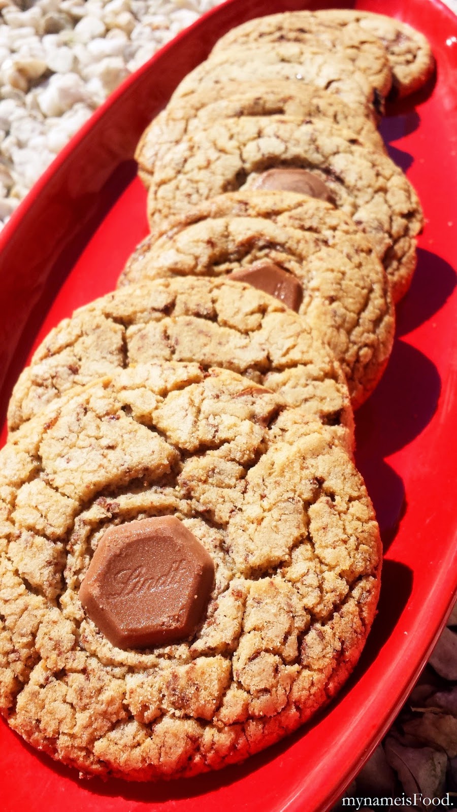 Lindt Chocolate Gourmet Cookies by Brumby's Bakery review. - my name is ...