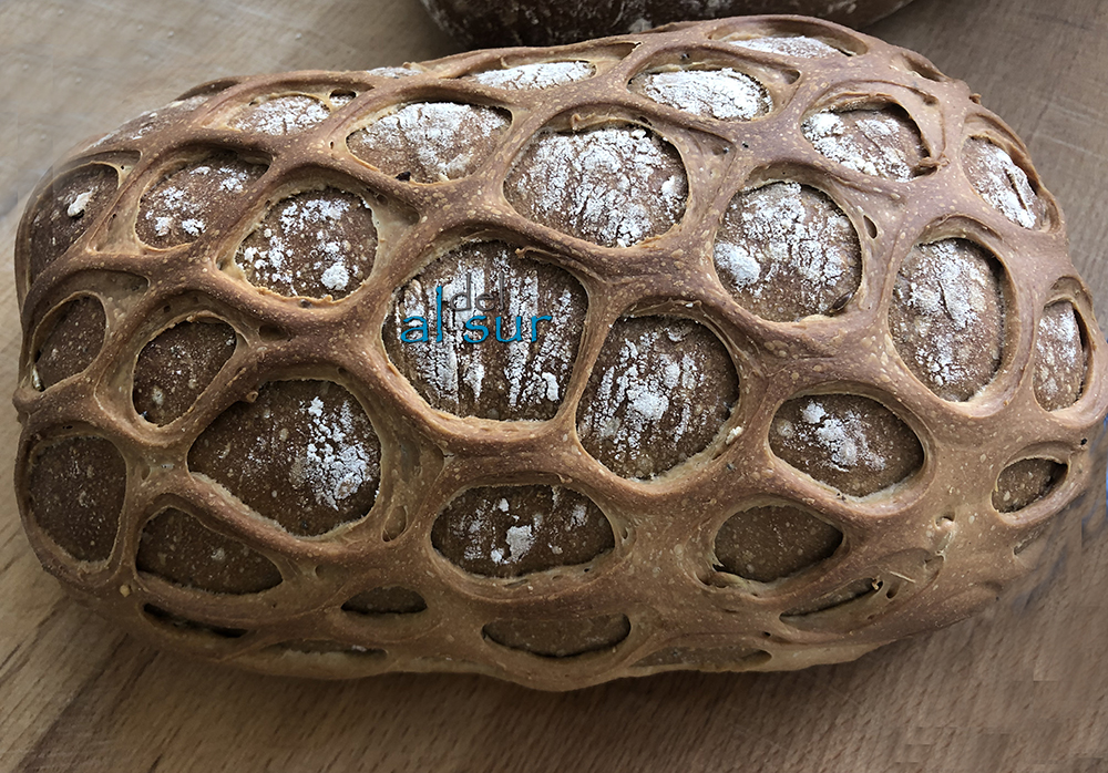 Pan enrejado de espelta y multicereales-multisemillas