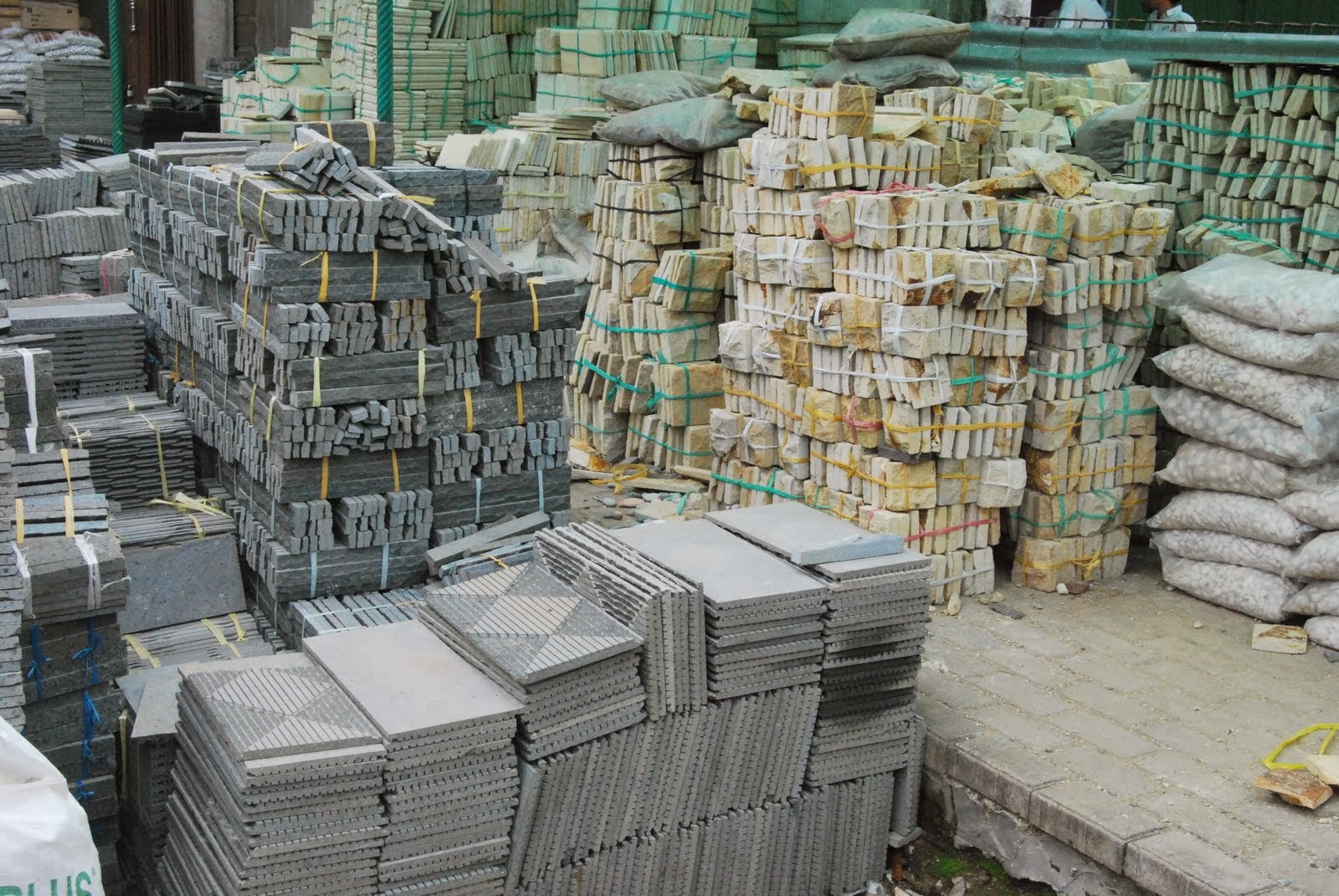 Harga pembuatan pasang batu alam untuk pagar/dinding | anggaran biaya ...