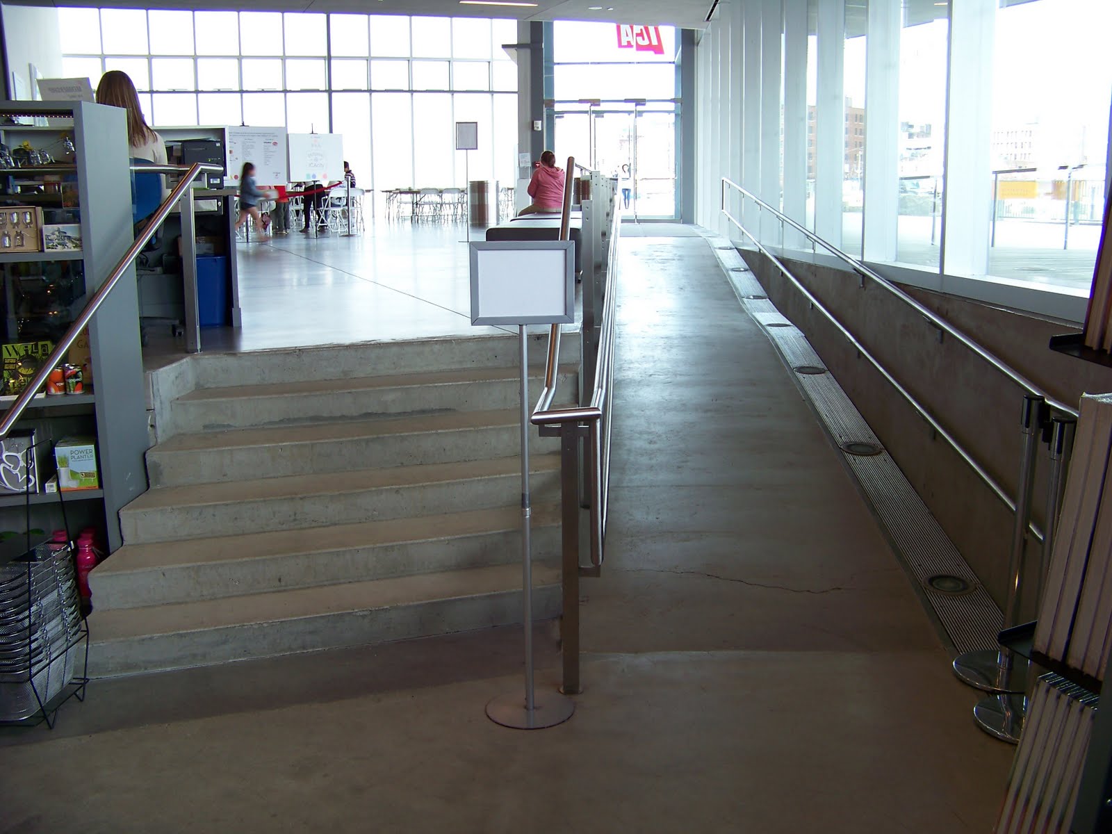 Revit Learning Club: For Monday, May 9, 2011 - ICA Lobby Stairs & Ramp