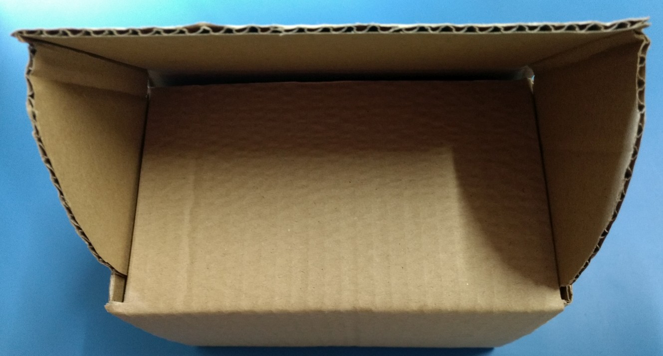 Grant Trebbin: Designing Homemade Cardboard Boxes in 3D CAD