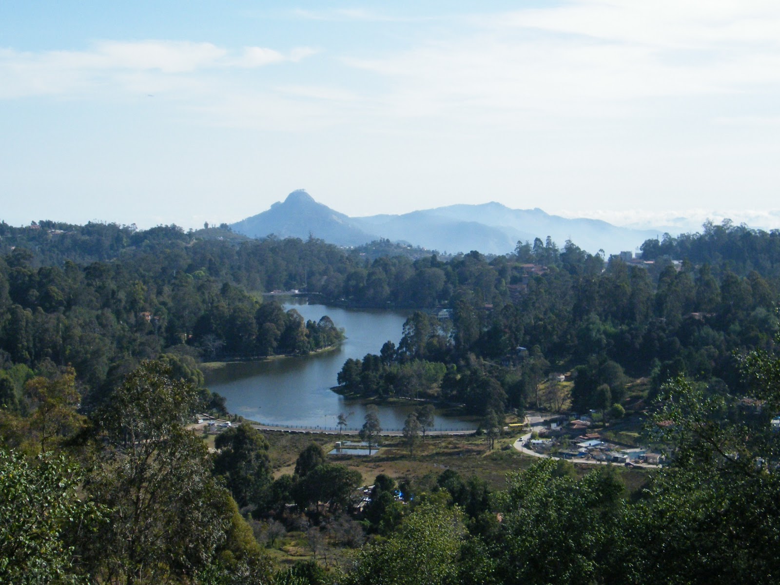 KODAIKANAL TRAVEL VIEWS: UPPER LAKE VIEW KODAIKANAL