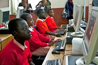 CREATING AUTHENTIC LEARNING EXPERIENCES FOR KIDS USING ONLINE GLOBAL ...