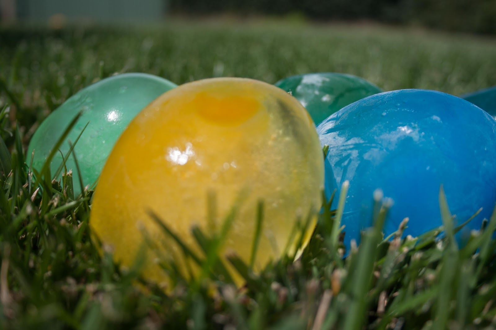 Richard Sollorz Photography: Ice Eggs in time for Easter