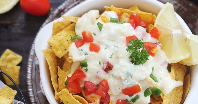 Masakan Madiun NACHOS SAUS SALSA DAN KEJU Khas IndonesiaMasakan ...