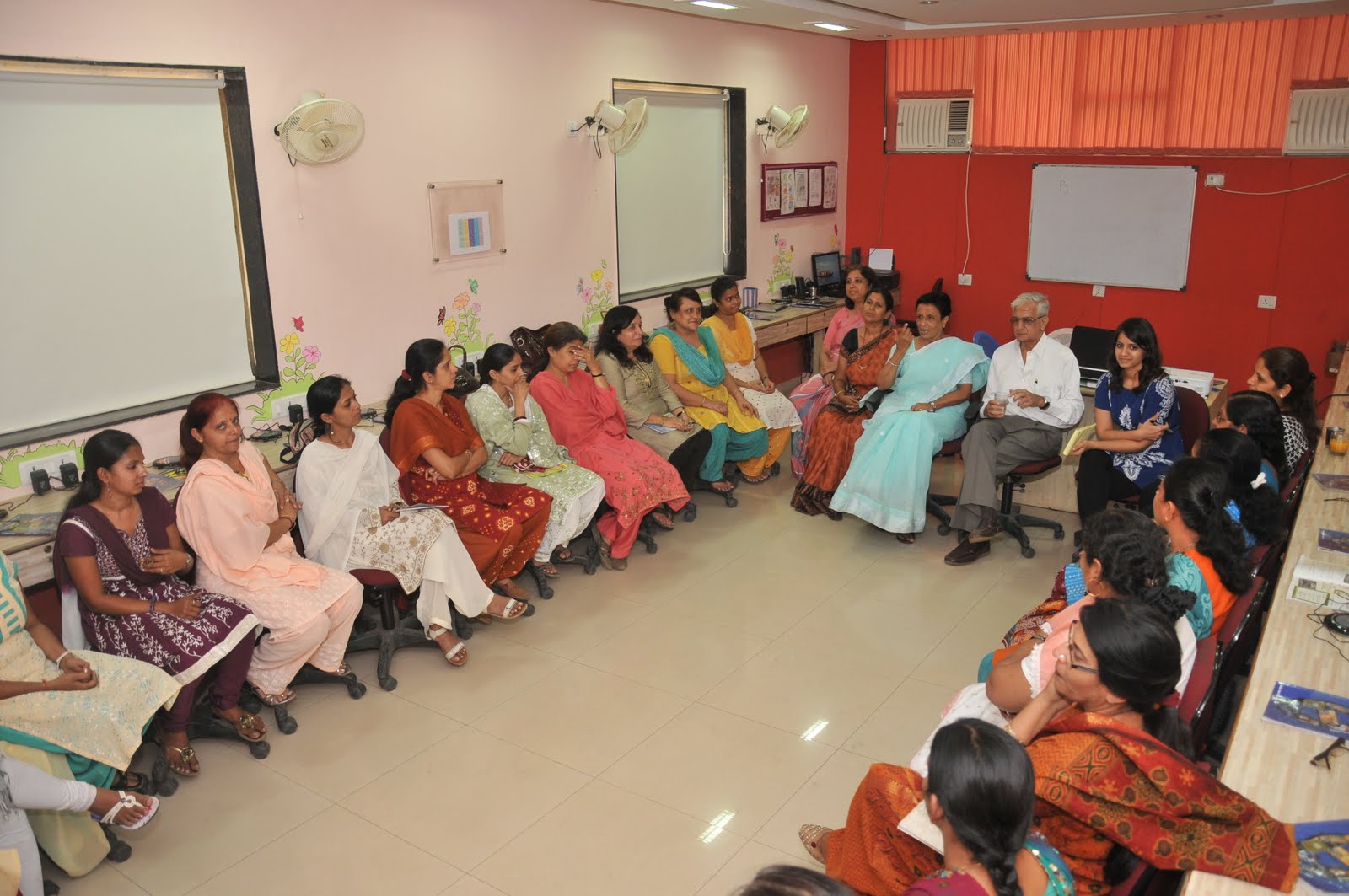 India Education Fund: Visit to Fidai Academy