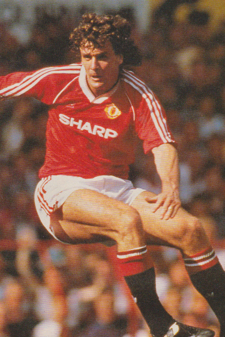 Football Yesterday & Today: Mark Hughes and Brian McClair - Detailed ...