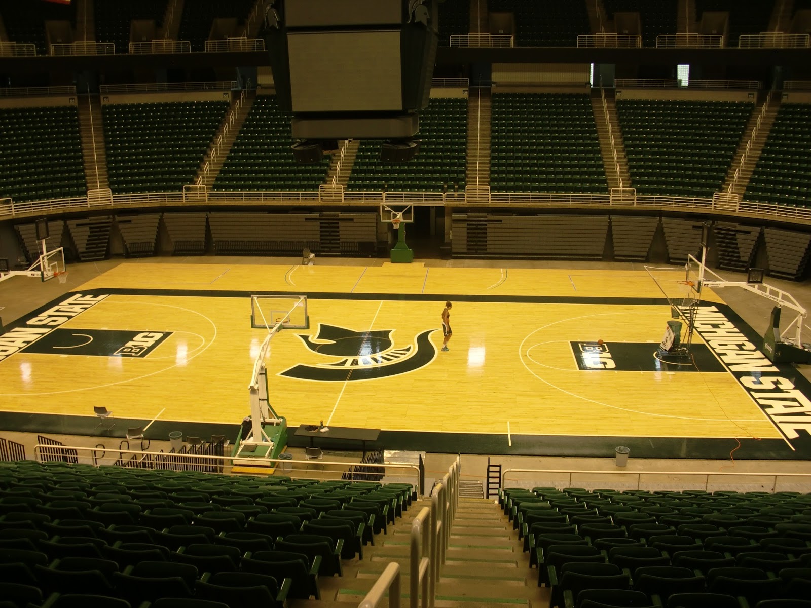 Summer 2013... NACUFS Intern Style!: MSU Week 6