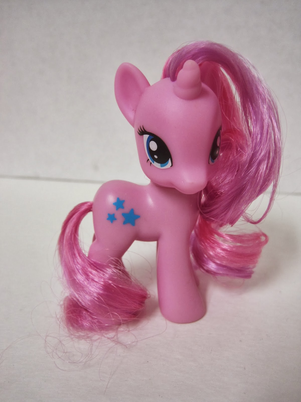 Never Grow Up: A Mom's Guide to Dolls and More: Lala-Pony-Palooza Month ...