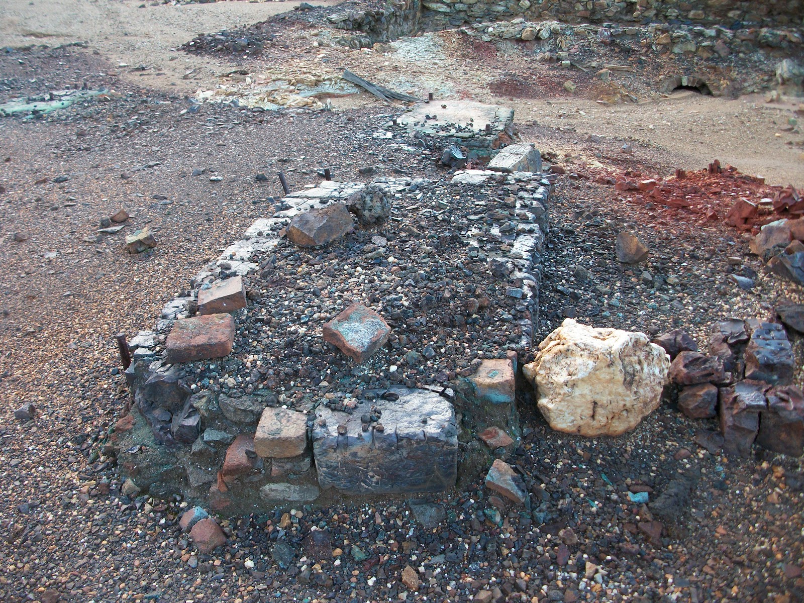 EN CONTRAMINA: Fundición de cobre de Cueva de la Mora IV.