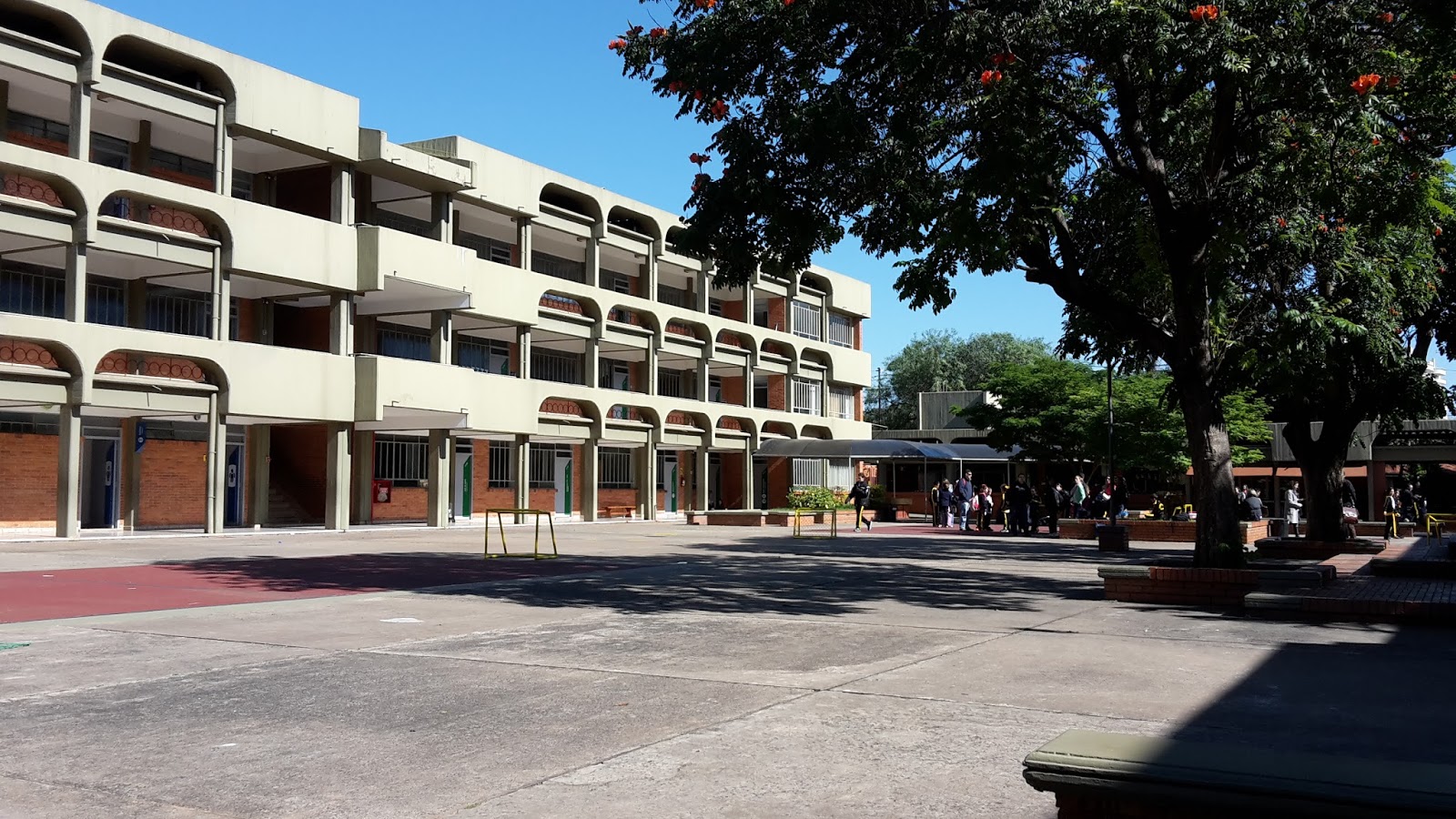 Rike in Paraguay: Colegio Goethe