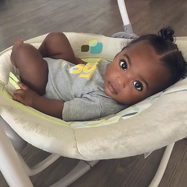 OMG! Isn't she one of the most beautiful baby girl ever?