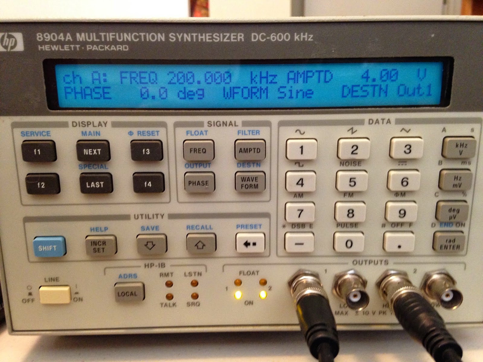 Katz Electronics: HP 8904A Review