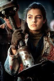 07Dyna - It's in my Brain and Needs to Get Out: Who is this girl and ...