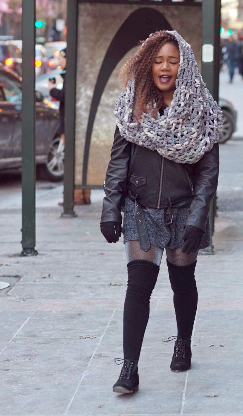 Street Gazing: Philadelphia Daily News Street Gazing column... Opaque legs.