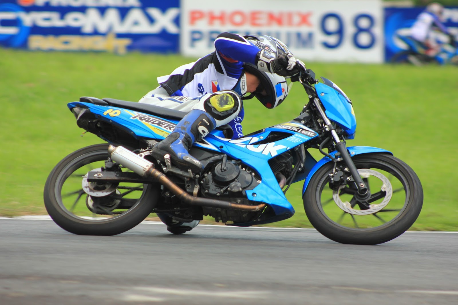 Super Suzuki Raider R150 One Make Race – Shell Advance Super Series ...