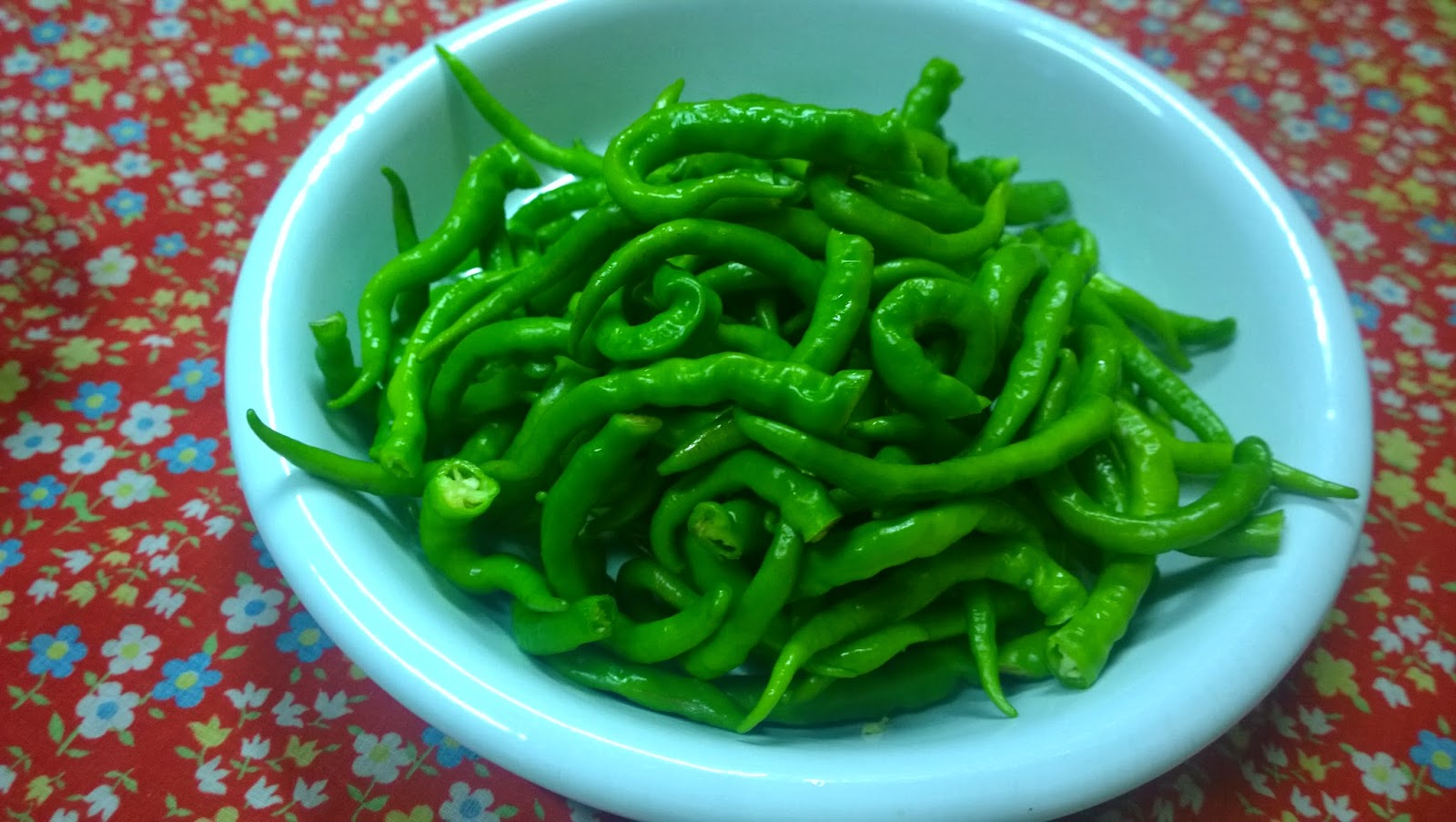 Pork in the Road: Adobong "Siling Duwag" with Bagnet - featuring no ...