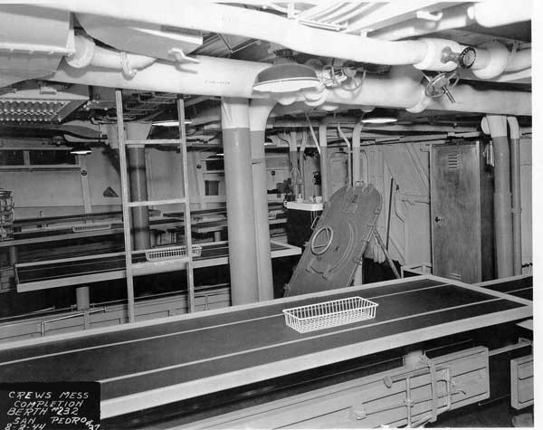 BOASUNDEMUGARDOS: Jorge Juan (D 25), ex-USS McGowan (DD 678)