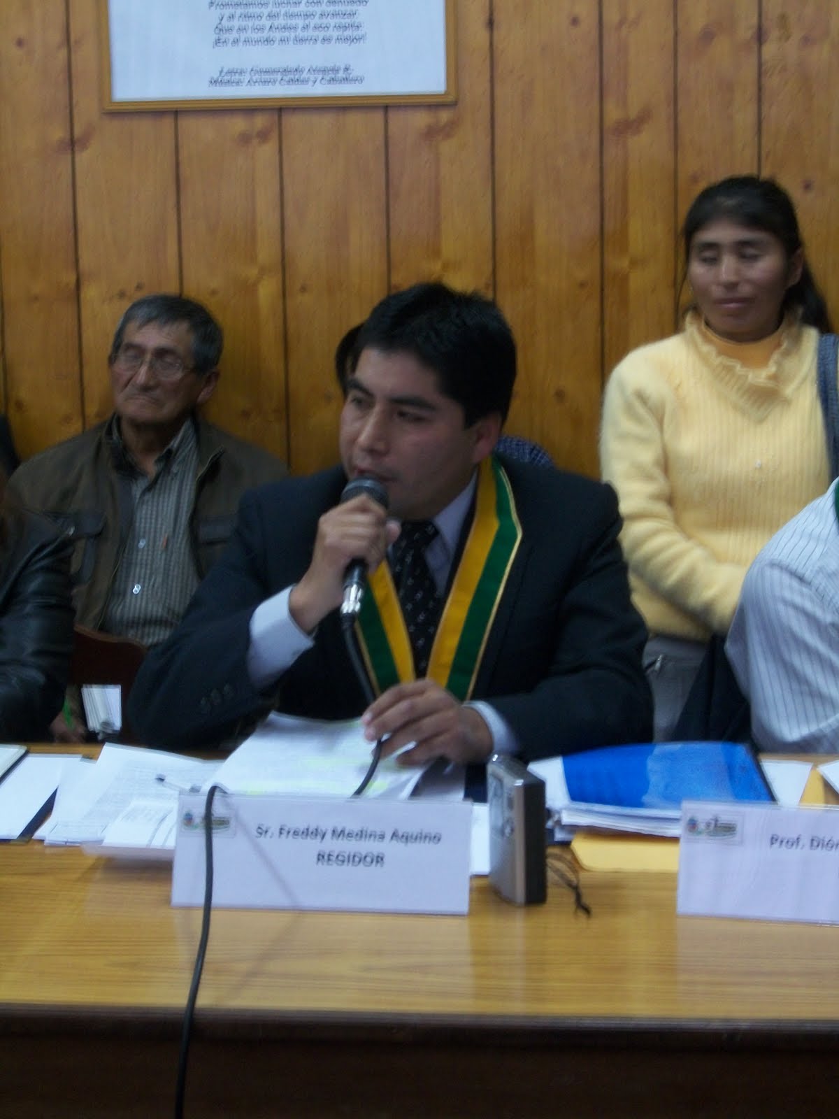 "Group 10 Noticías-Huancayo": viernes, 17 de junio de 2011