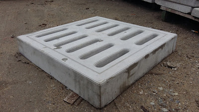PRECAST COMPRESSED SLAB / CONCRETE GRATING: COMPRESSED CONCRETE SLAB