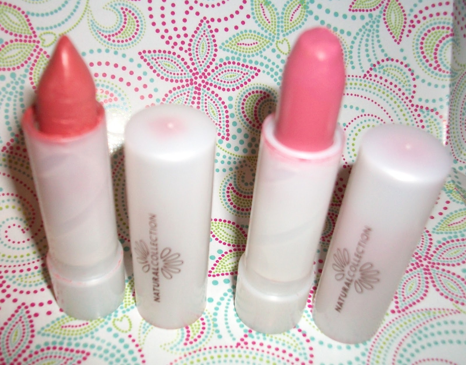 Zoe - Lianne Beauty and Lifestyle Blog: My Lipstick Collection!