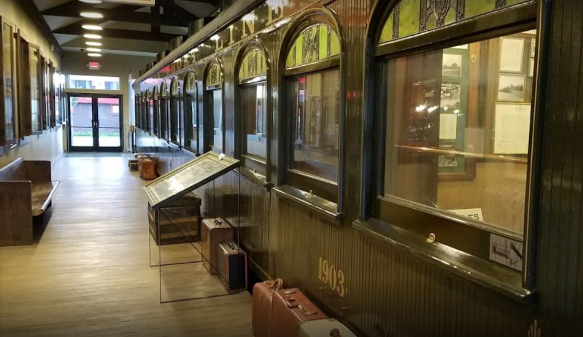 Just A Car Guy: The Holiday Inn at West Yellowstone has a restored ...