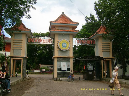 Profil Universitas Trunojoyo | Infinite World
