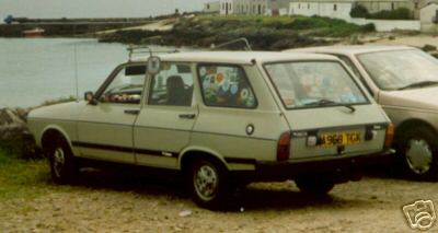 v o l g a n e a g r a: Ultima Dacie Denem? / The last Dacia Denem?