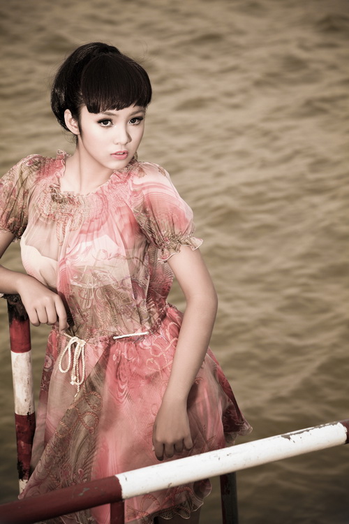 14 years old teen model