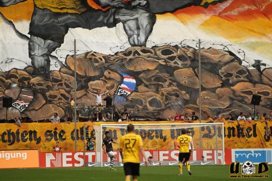 .::Sportlich-Elegant::. - Photo-Video-MatchReports | Ultras, Tifo ...