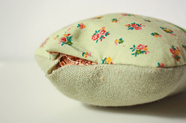 How to Make a Tailor's Ham - with Free Pattern | Jennifer Lauren Handmade