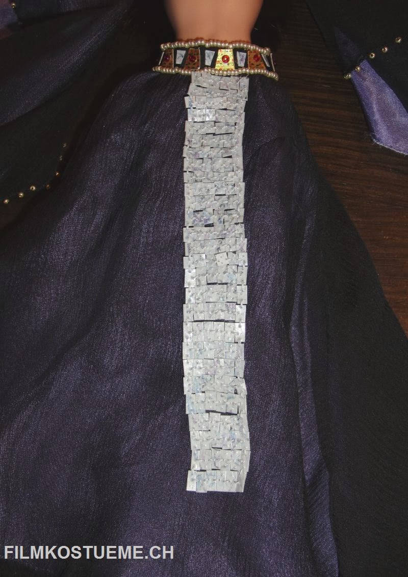 filmkostueme.ch: Akasha Doll: Gurt und Armschienen / Belt and Bracers