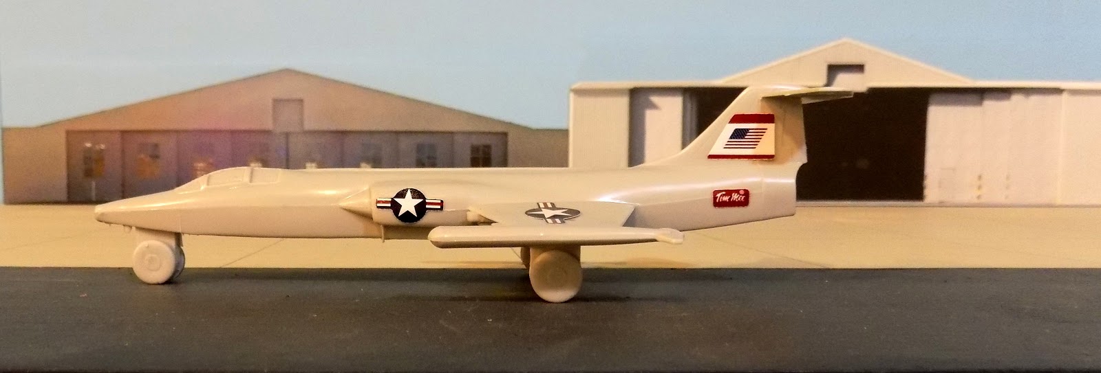 Toys and Stuff: Playing with Tim Mee Toys Cold War Jet Fighter Set