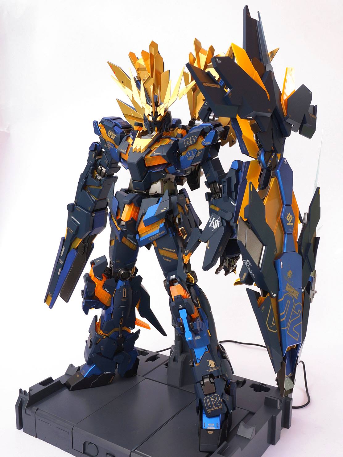 GUNDAM GUY: PG 1/60 Banshee Norn - Customized Build w/ LEDs