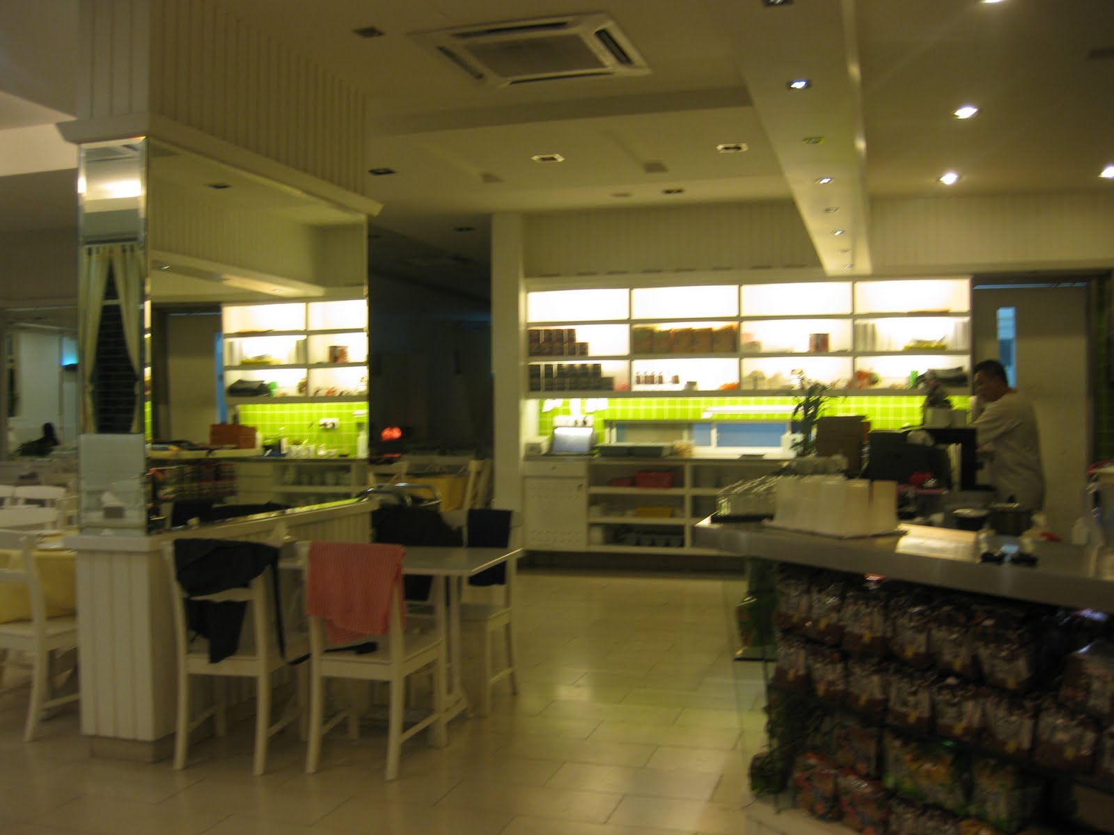 Cest La Vie in KL: Chef Low Organic Kitchen @ Boulevard 10