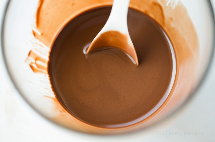 Easy Vegan Magical Shell Chocolate Topping + How-to Video ...