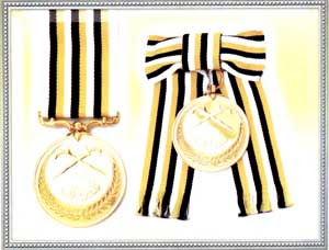 A.M.P: DARJAH-DARJAH KEBESARAN DAN PINGAT-PINGAT