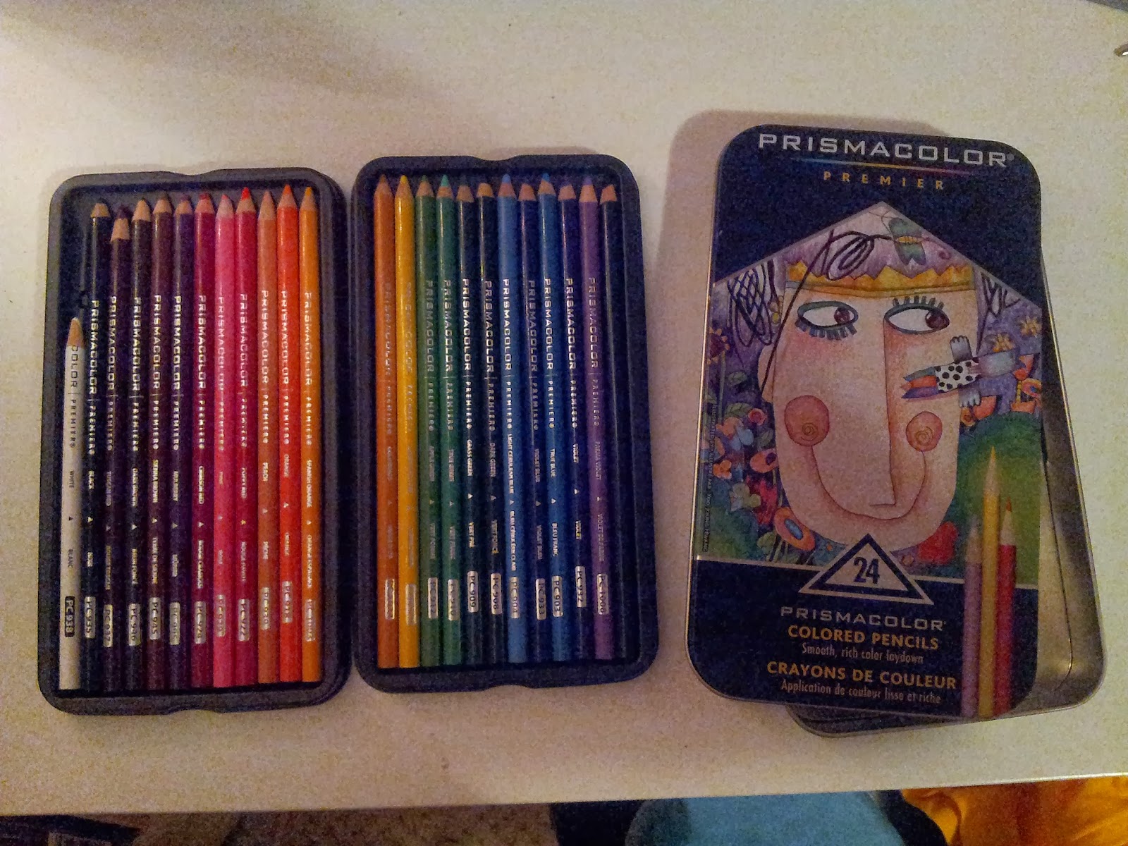 Classica & Lillie: Prismacolor Soft-Core Pencil Crayons Review