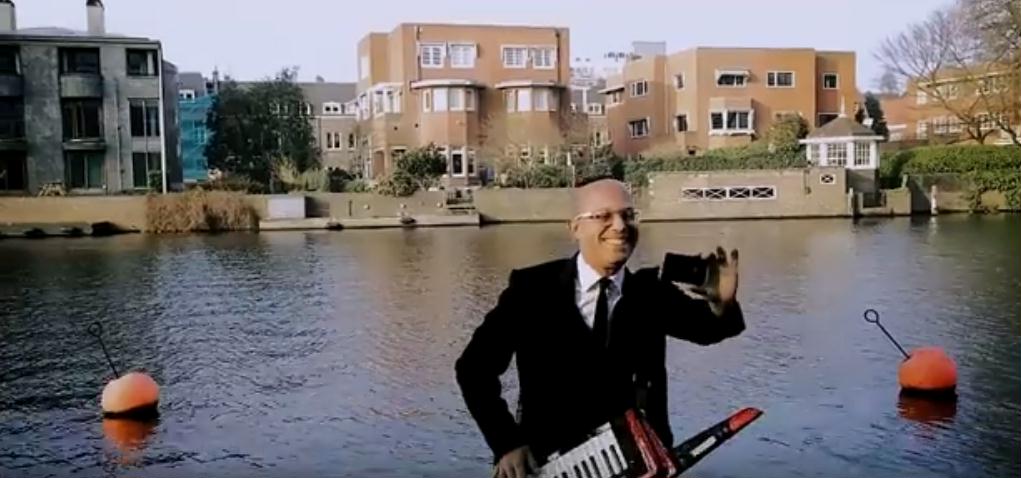 Jewish Humor Central: New Selfie Music Video is Tribute to Paris ...