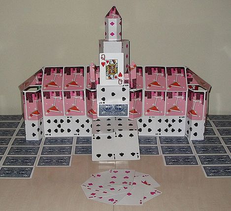Kruti Festival: Card Castle