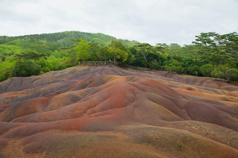 The Seven Coloured Earths, Mauritius
