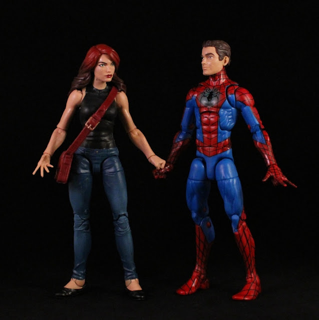 She's Fantastic: Marvel Legends - MARY JANE WATSON!
