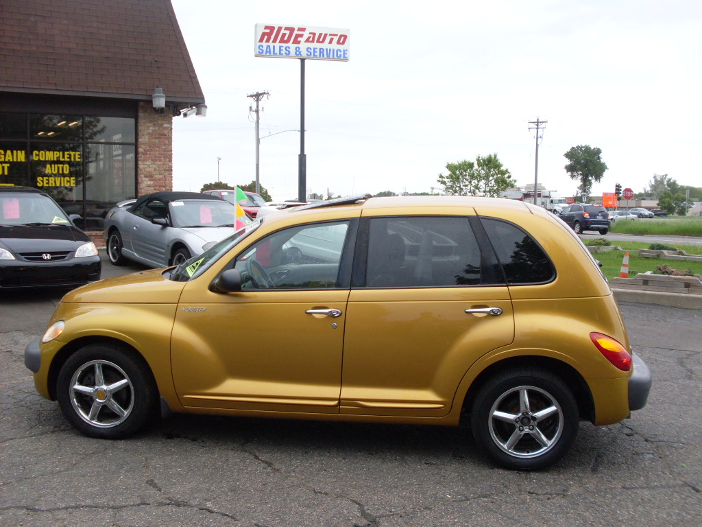 Ride Auto: pt cruiser gold